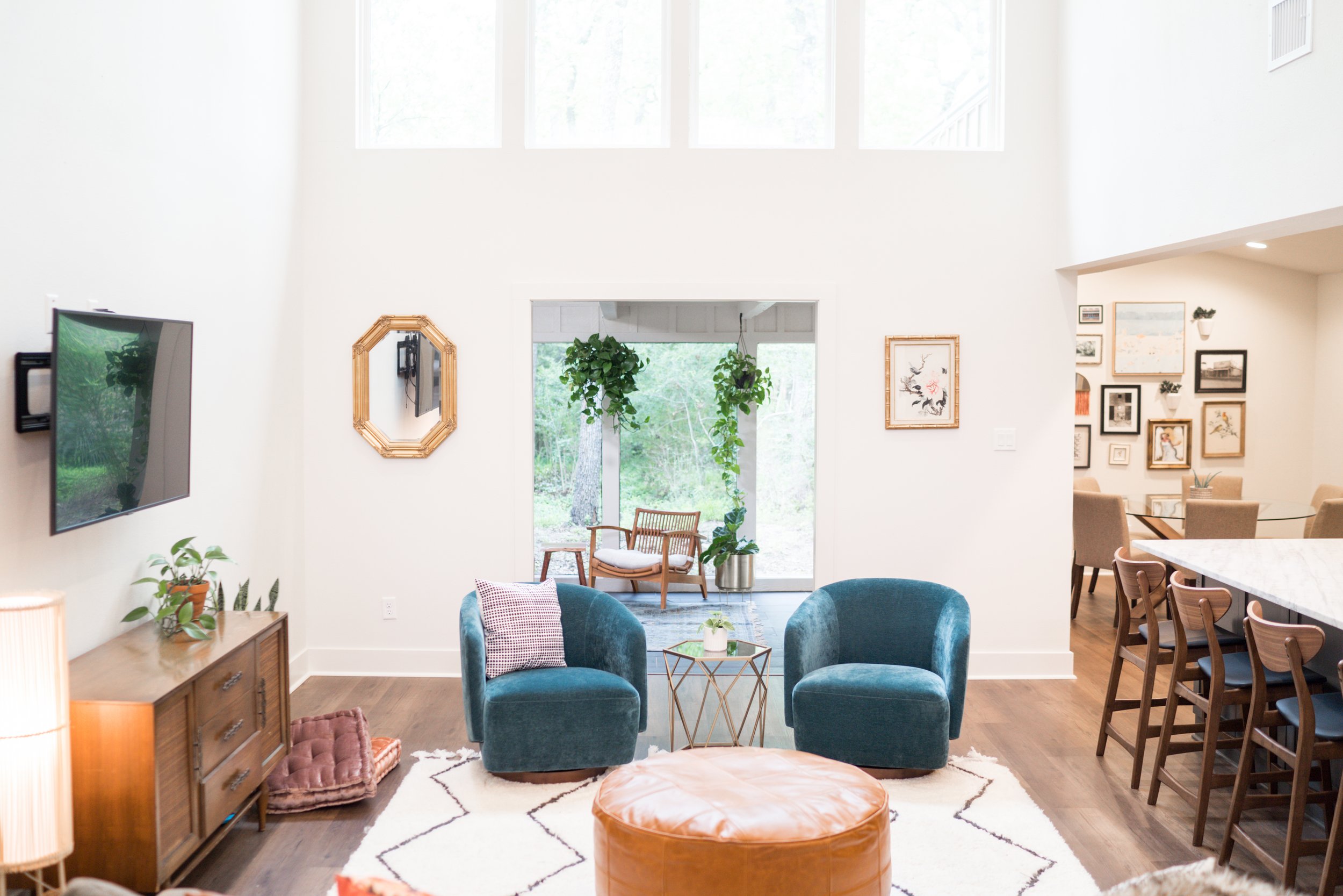How to Choose a Paint Color You Love in 2024